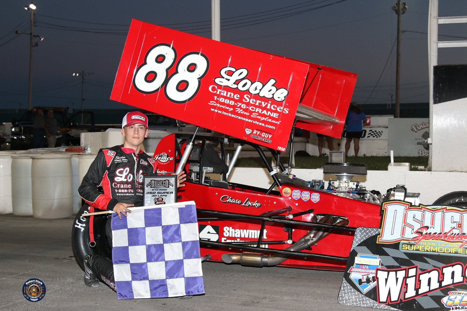 Locke Passes LaFave Late to Win Fourth of Season – Myracenews.com