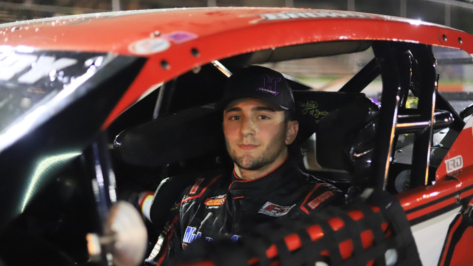 LATE RACE PASS EARNS JUSTIN BROWN RIVERHEAD RACEWAY NASCAR MODIFIED ...