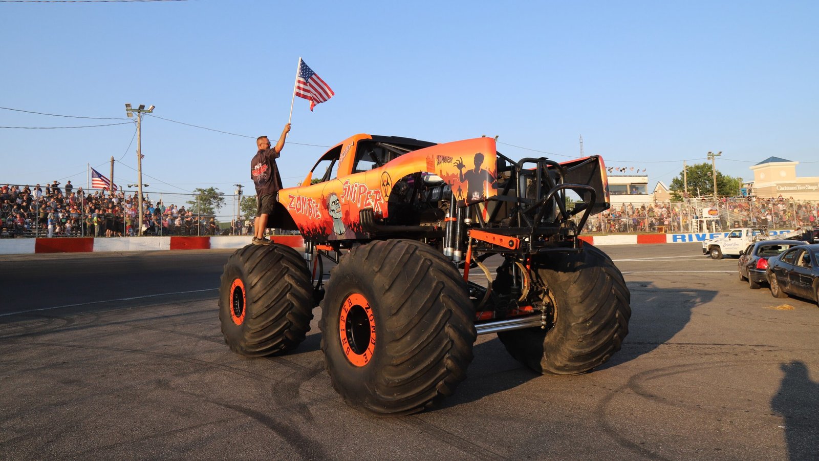 MONSTER TRUCK NIGHT OF DESTRUCTION HIGHLIGHTS THRILLING SATURDAY ...