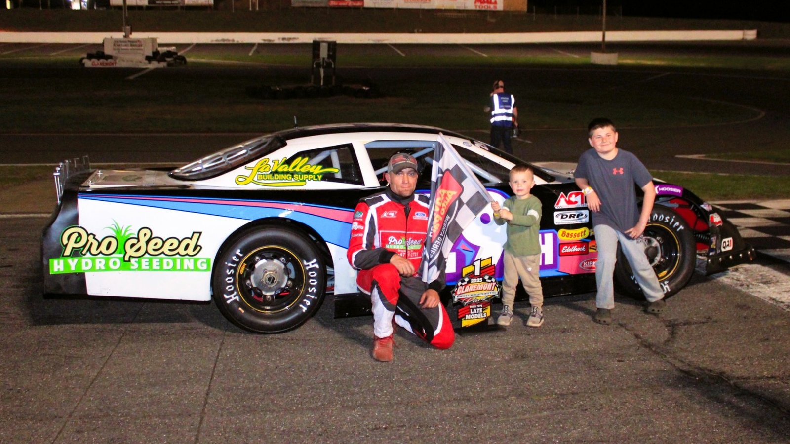 FELLOWS, GRAY WIN FEATURES I N FRIDAY CLAREMONT RACES – Myracenews.com